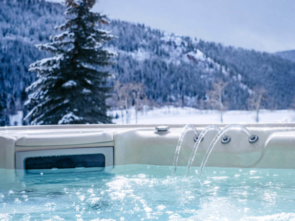 Hot Spring® Spas & Hot Tubs - Highest Rated Hot Tubs - Hot Spring Spas